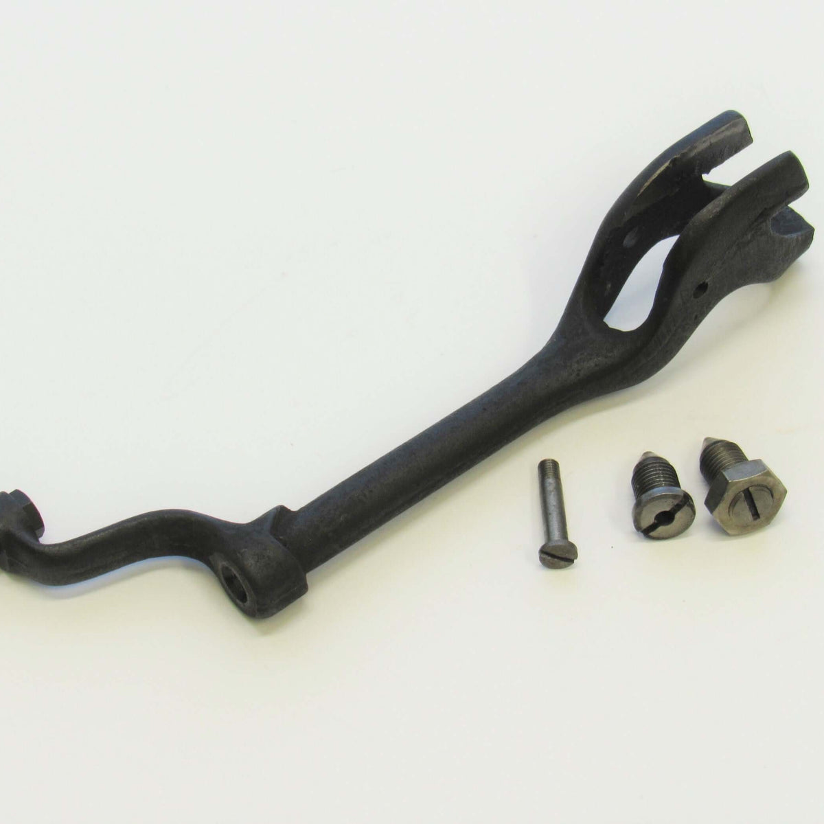 Vintage Original Rocker Arm Shaft - Fits Singer Model 99 | Central ...