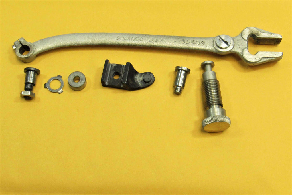 Singer Model 99-13 Stitch Length Assembly Complete – Central Michigan ...