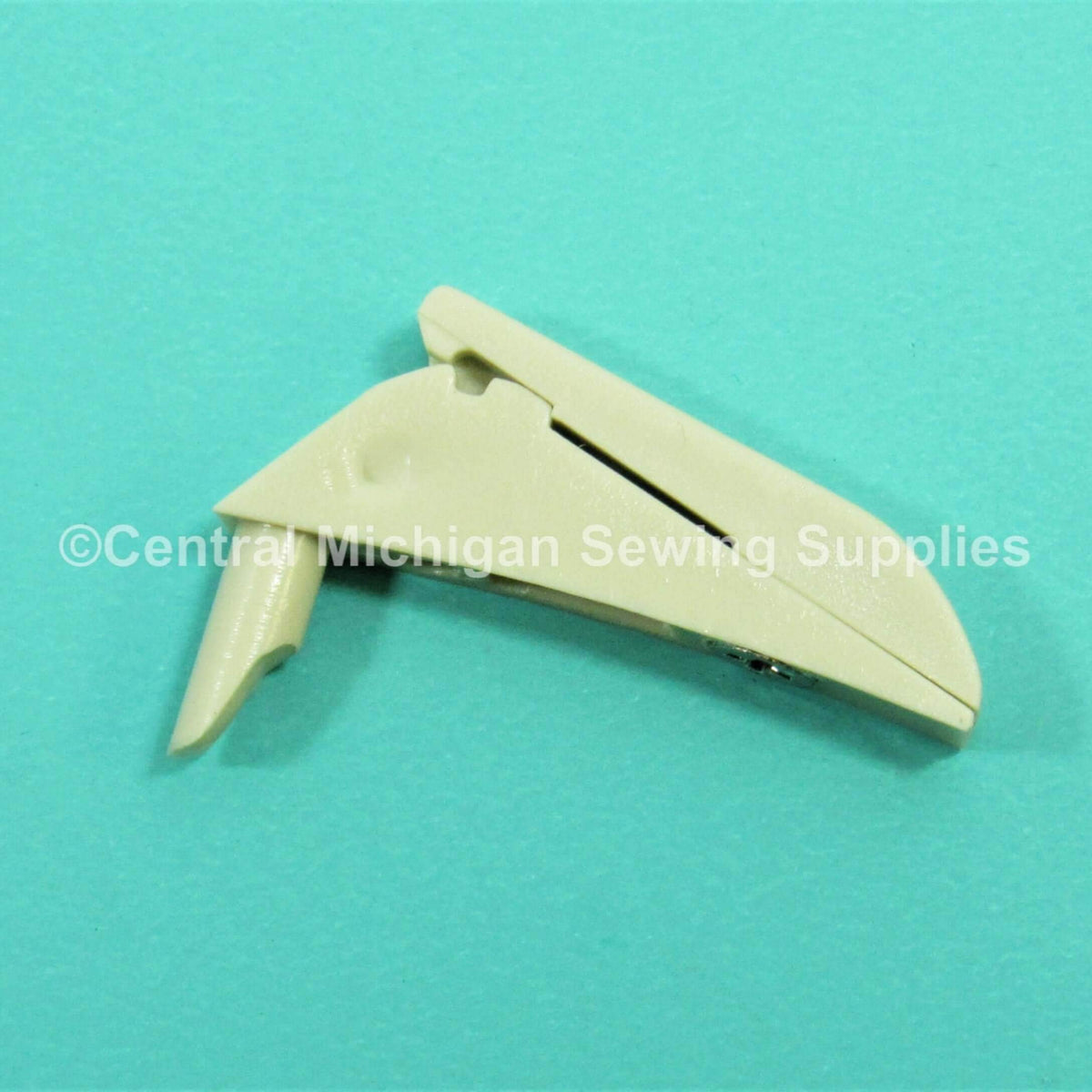 Top Cover Thread Guide - Singer Part # 381790-451 – Central Michigan ...